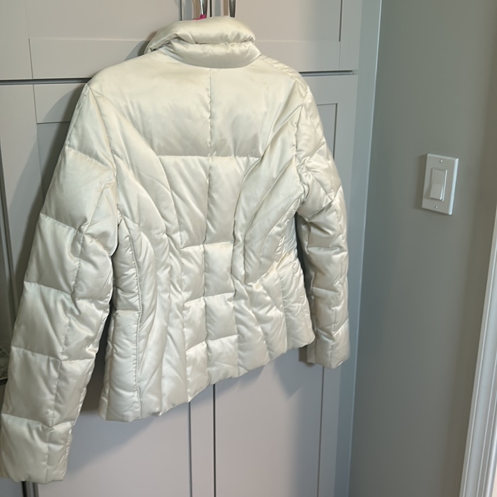 White House Black Market White Puffer Jacket - Gem